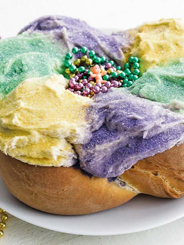 Homemade King Cake Recipe Story - Chef Billy Parisi